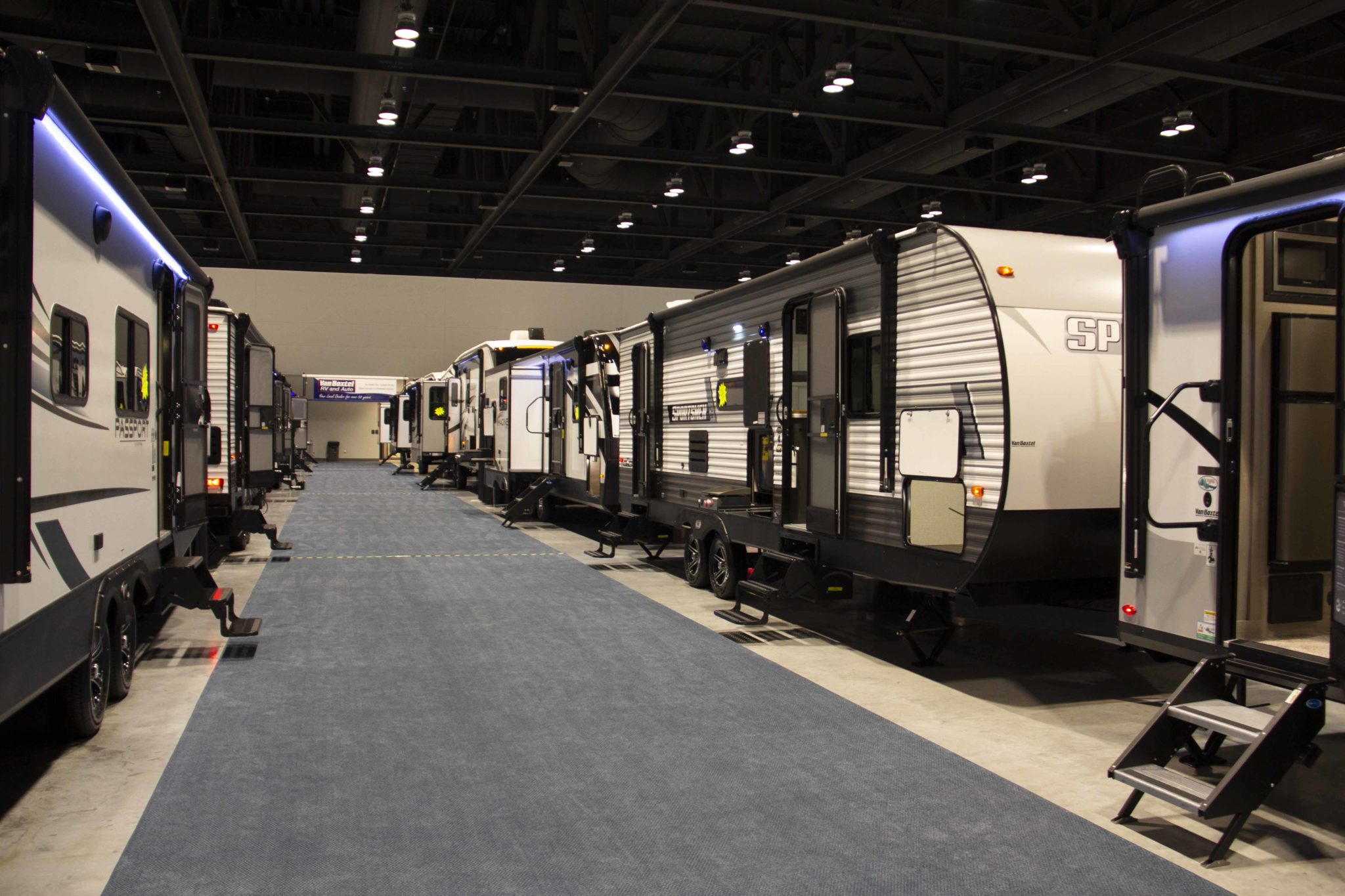 Green Bay RV & Camping Expo Gallery - Blue Green Events